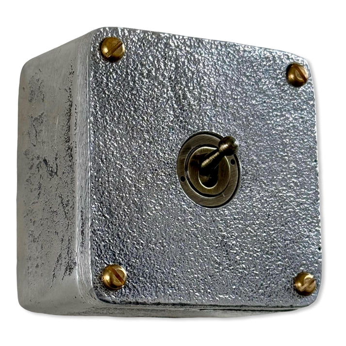 Single Gang Solid Cast Metal Surface Mounted Conduit Light Switch Indu ...