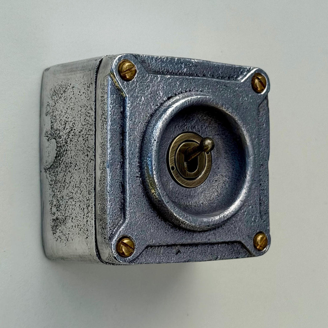 All Switches, Sockets & Conduit – Vintage-Electrical