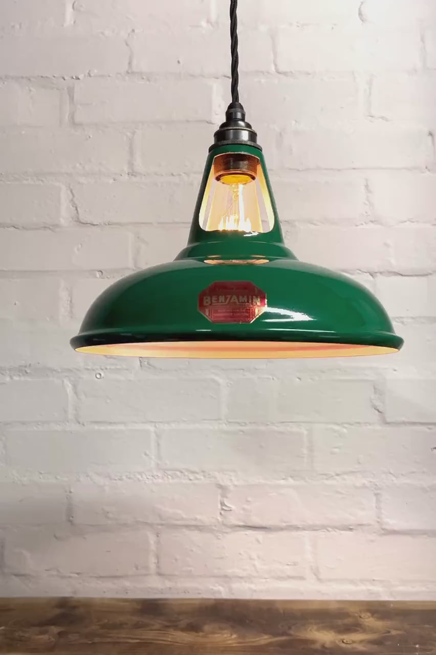 Enamel Lighting – Vintage-Electrical